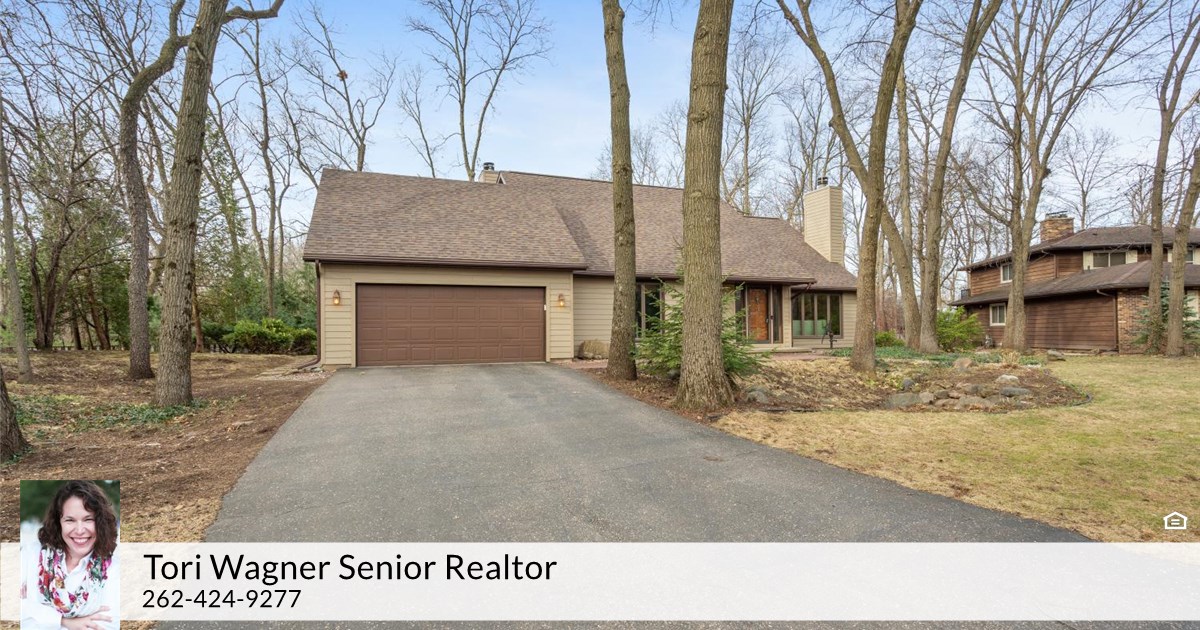 5841 Timber Ridge Trail, Fitchburg, WI 53711